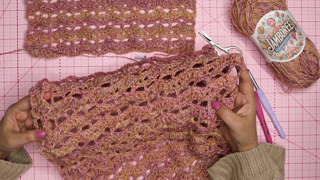 What is a fabric jelly roll? (size, uses, and easy project ideas)